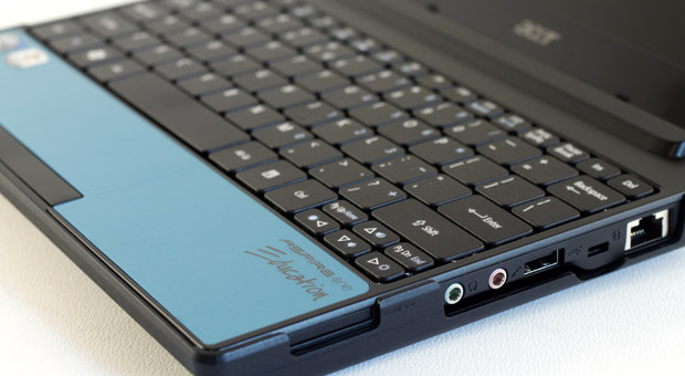 Acer Education AOE100 review - cool netbook for kids and students ...